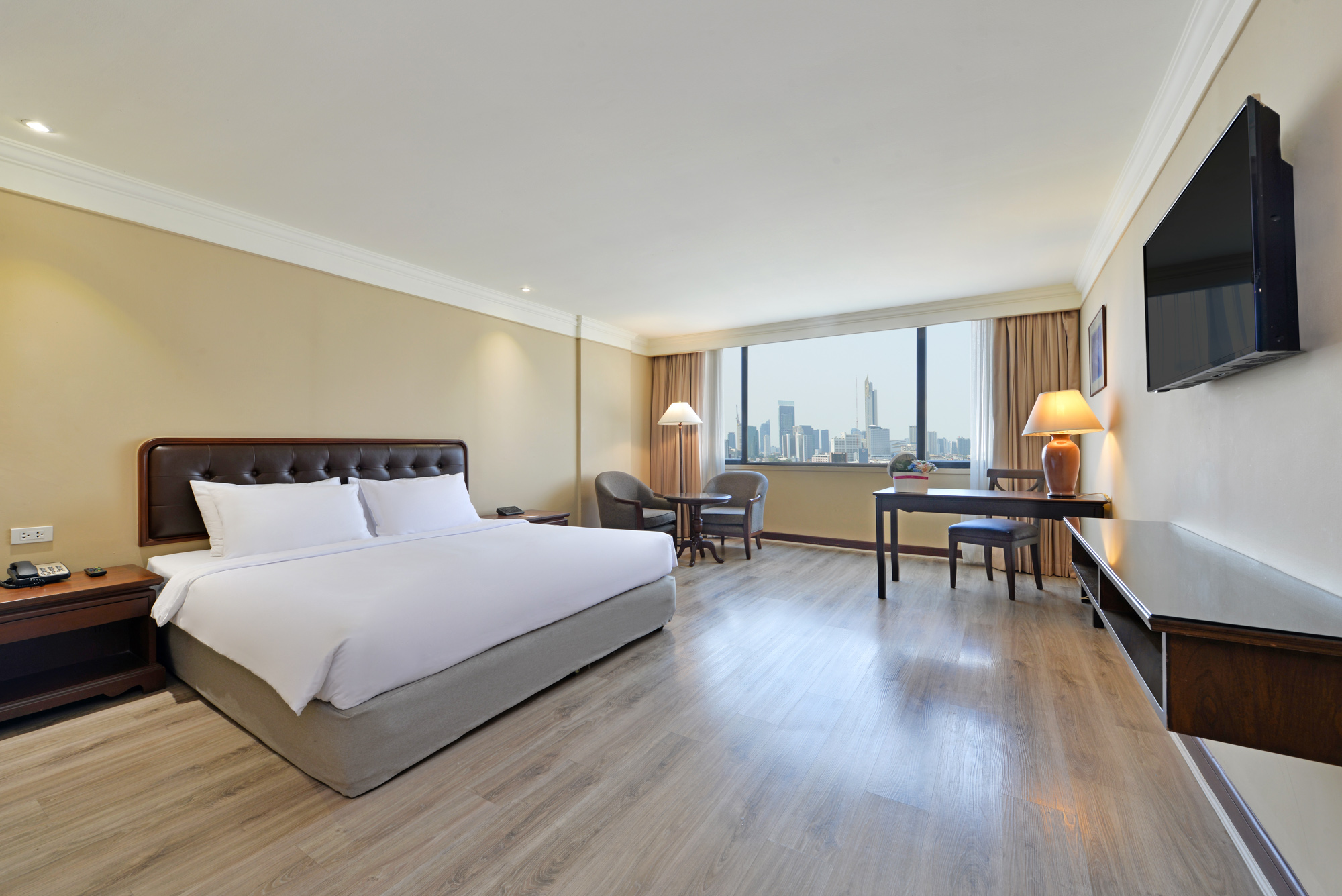 The Twin Towers Hotel Bangkok | Official Website | Our Rooms and Suites