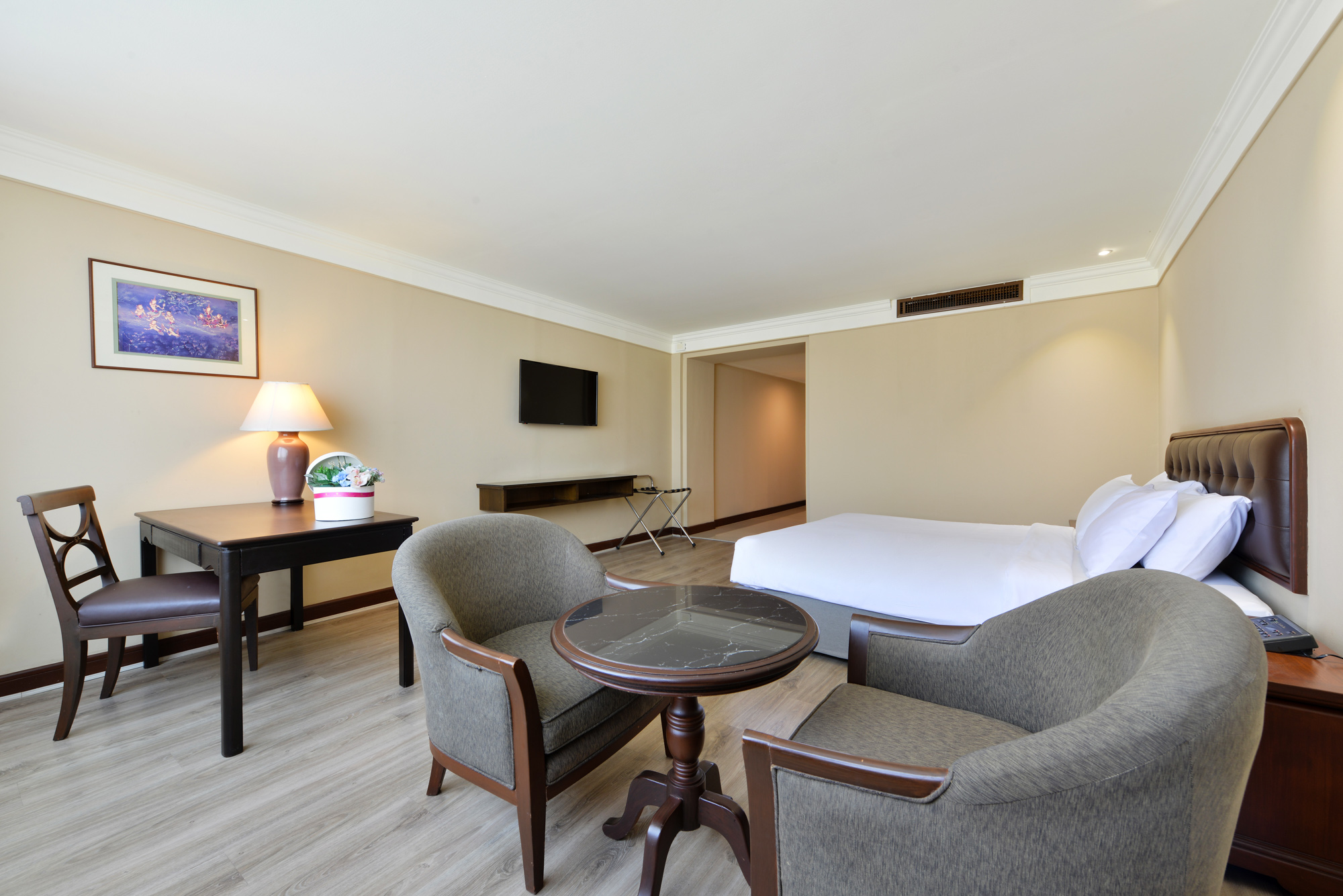 The Twin Towers Hotel Bangkok | Official Website | Executive Rooms