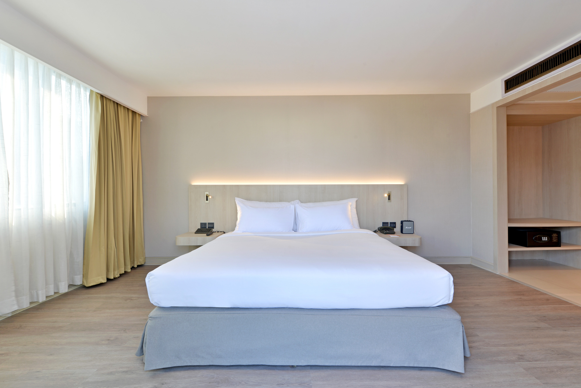 The Twin Towers Hotel Bangkok | Official Website | Junior Suite